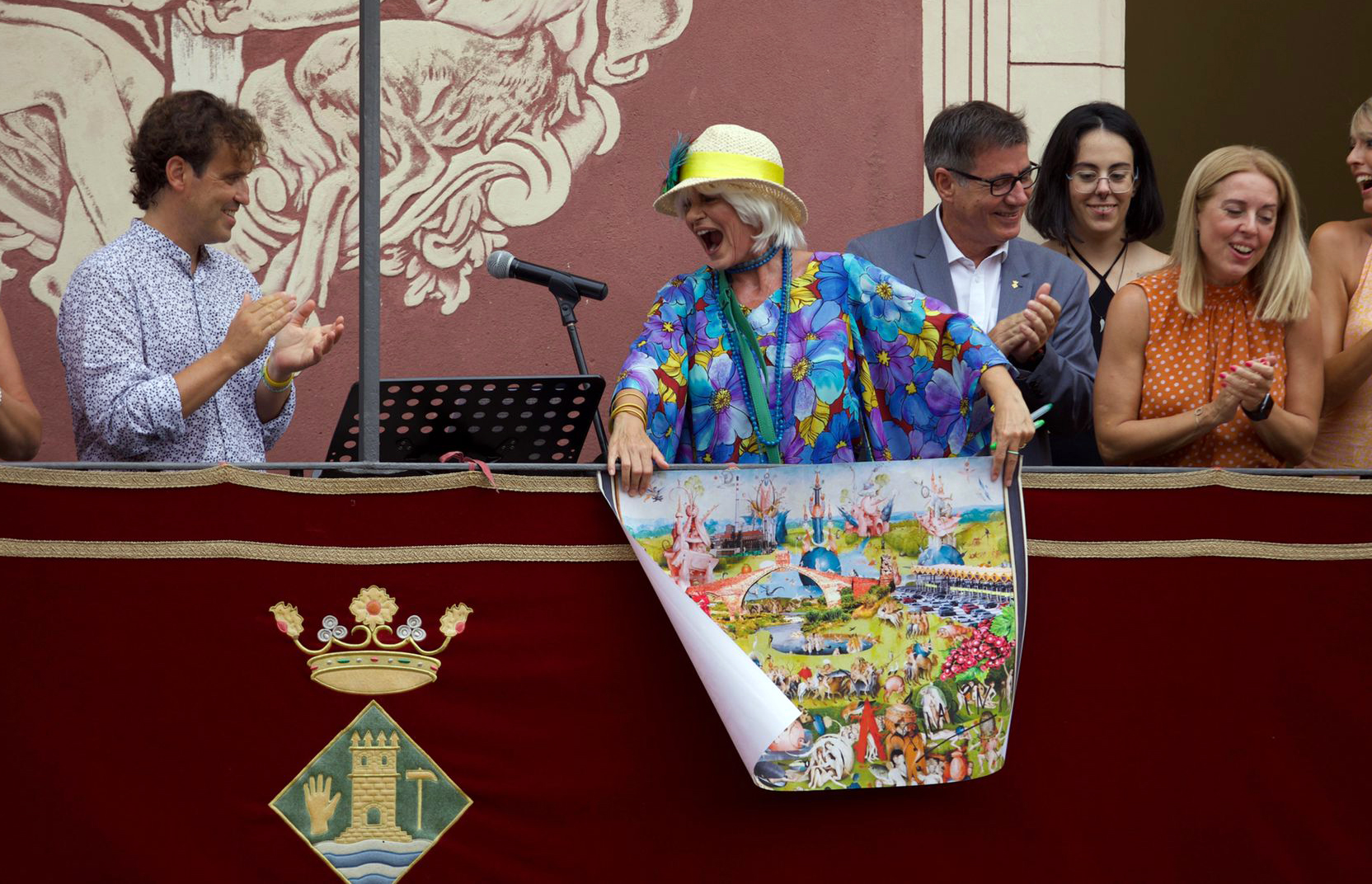 La Festa Major comença amb les colles de cultura popular i l'actriu ...